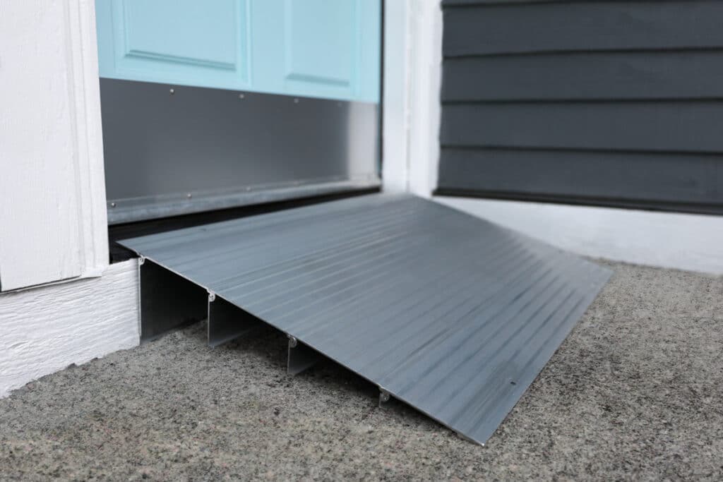 EZ Access Transitions Modular Entry Ramp | Handi-Ramp