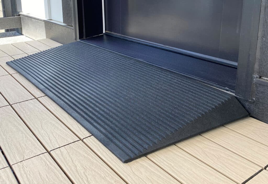 EZ-ACCESS® TRANSITIONS® Angled Entry Rubber Threshold Mat - HandiRamp