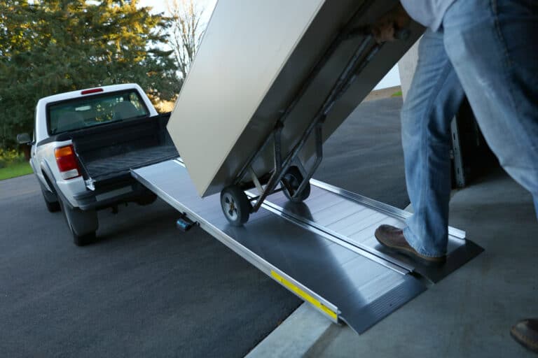 EZ-ACCESS® TRAVERSE® Singlefold Ramp - HandiRamp